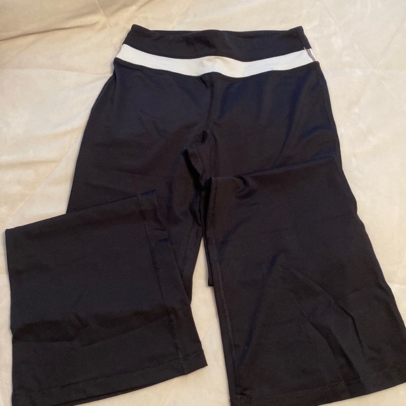 Lady Foot Locker | Pants & Jumpsuits | Lady Foot Locker Wide Legged ...
